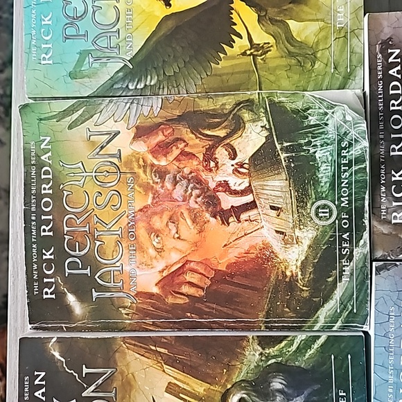 RickRiordan | Accents | Bundle Of Percy Jackson And Olympians Series ...
